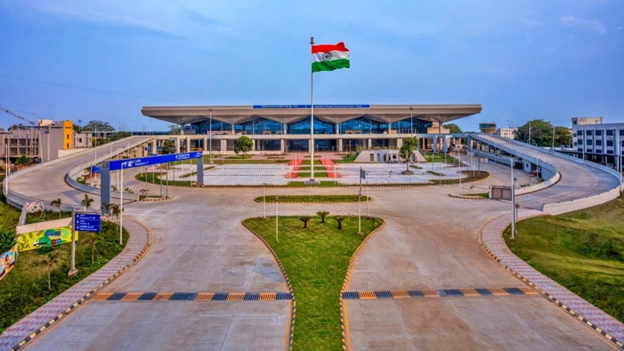 Patna Airport: अहमदाबाद हादसे के बाद पटना एयरस्पेस में बड़े बदलाव ...